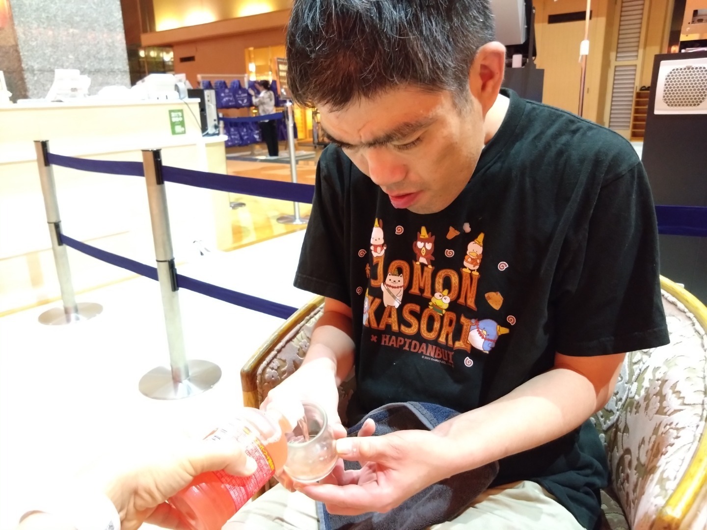 お盆休みやっぱ混んでるよね〜(⁠•⁠ ⁠ ⁠ ⁠•⁠;⁠): たのまる